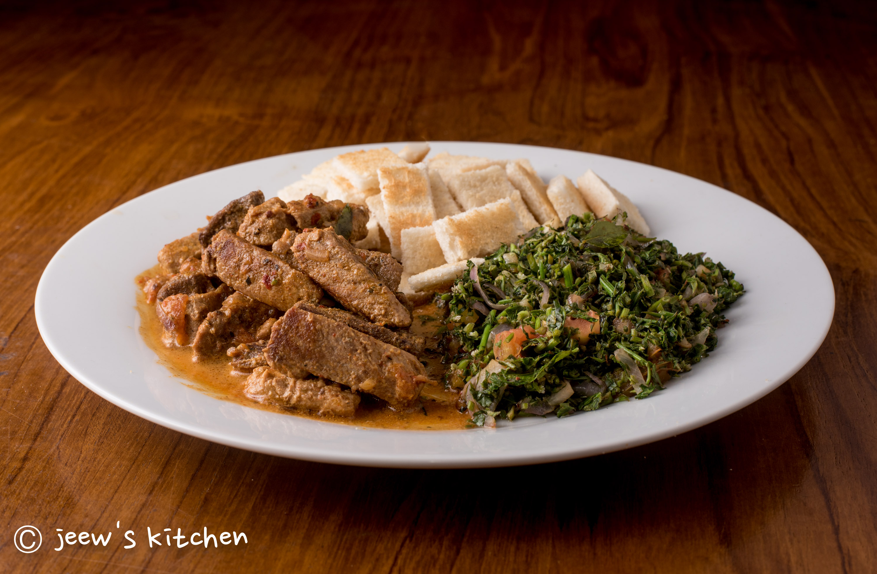 Fish with Mukunuwenna – a simple delight – Jeew's Kitchen